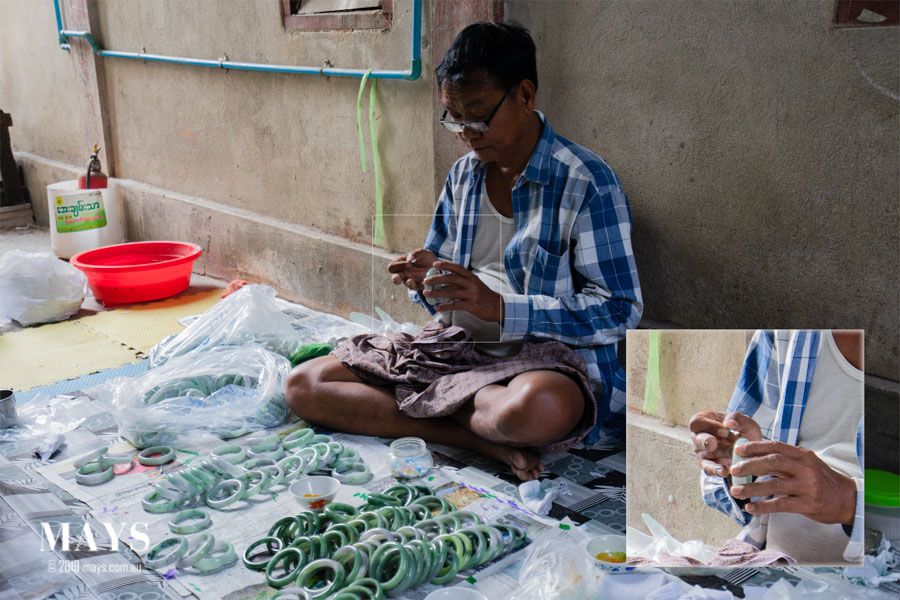 10 Facts About Buying Jadeite Jade Bangles– MAYS GEMS